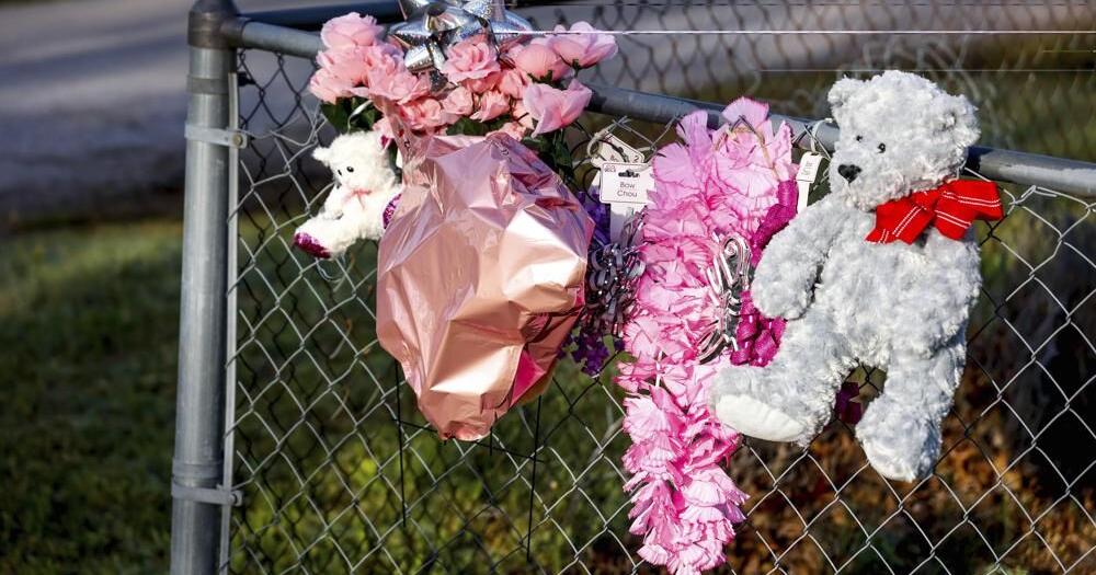 Sex Offender Fatally Shot 6 Then Killed Self Officials Says News