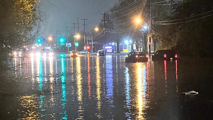 PHOTOS: Memphis drivers face driving through flooded roads ...