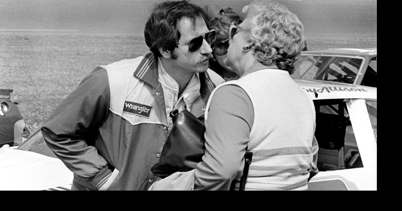 Mother of Dale Earnhardt Sr., Martha Earnhardt, dies at 91 | Trending ...