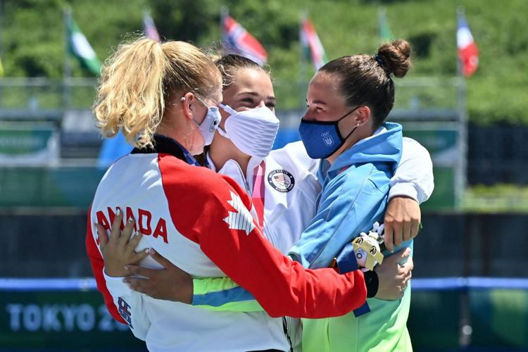 Photos: Nevin Harrison wins Olympic gold in 200-meter canoe sprint ...