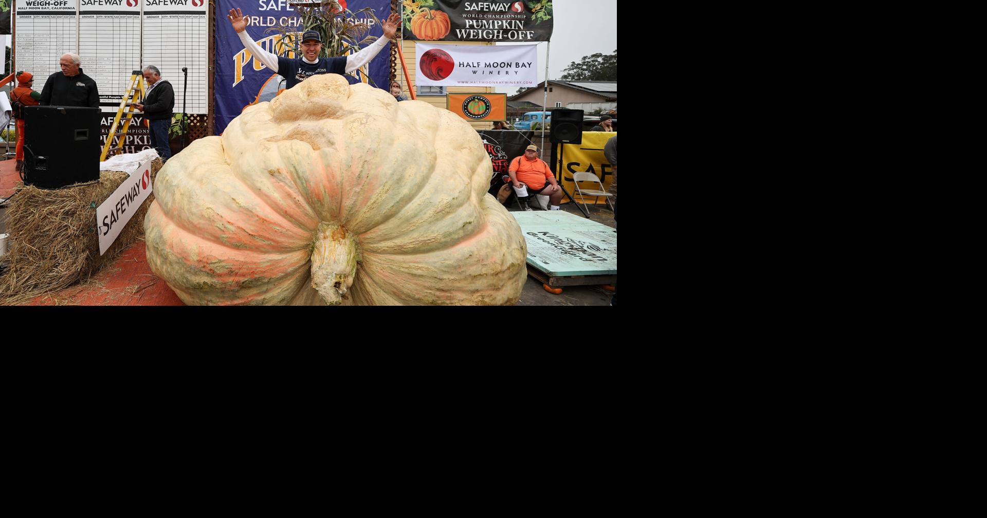Good gourd! Teacher breaks national record with pumpkin weighing 2,560 ...
