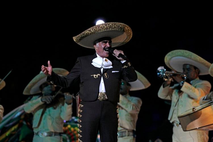 Photos: Vicente Fernandez through the years | | fox13memphis.com