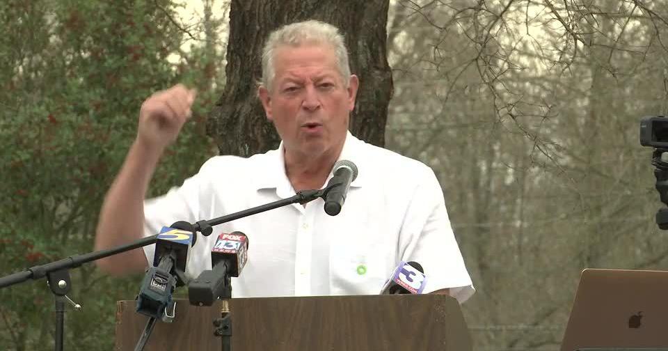 Hundreds rally as Al Gore visits Memphis to speak out against the ...