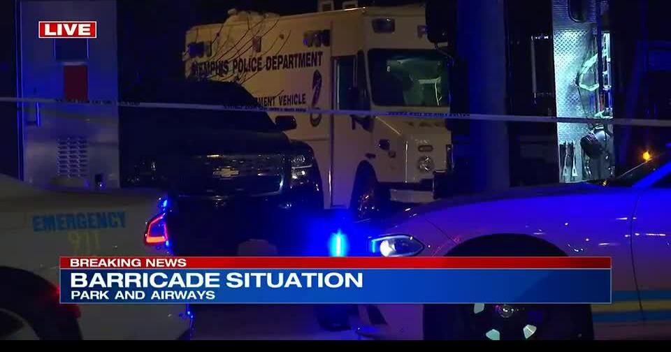 WATCH: Man barricades self in RV, multiple lanes blocked | News ...