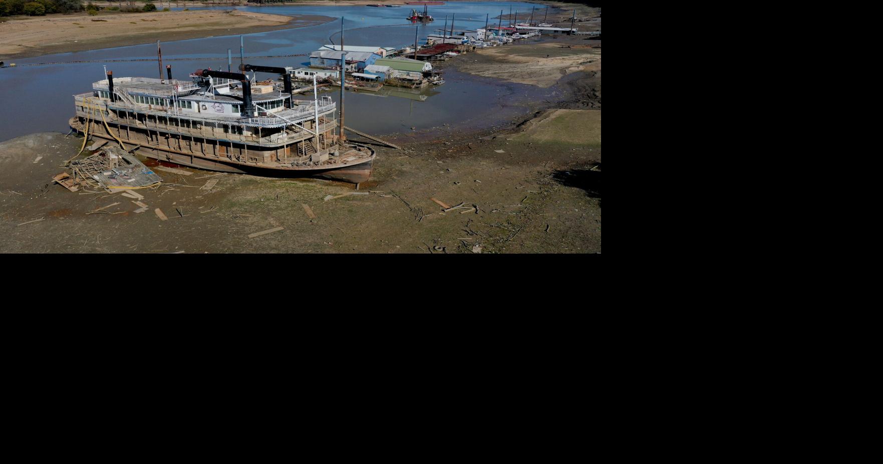 Receding waters along Mississippi River reveal old casino riverboat ...