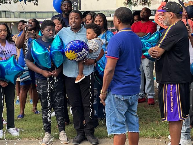 PHOTOS: Family of Courtney Ross remembers him with candlelight at ...