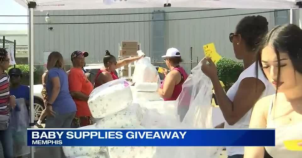 Diaper ministry giveaway helps parents with free diapers, baby formula ...