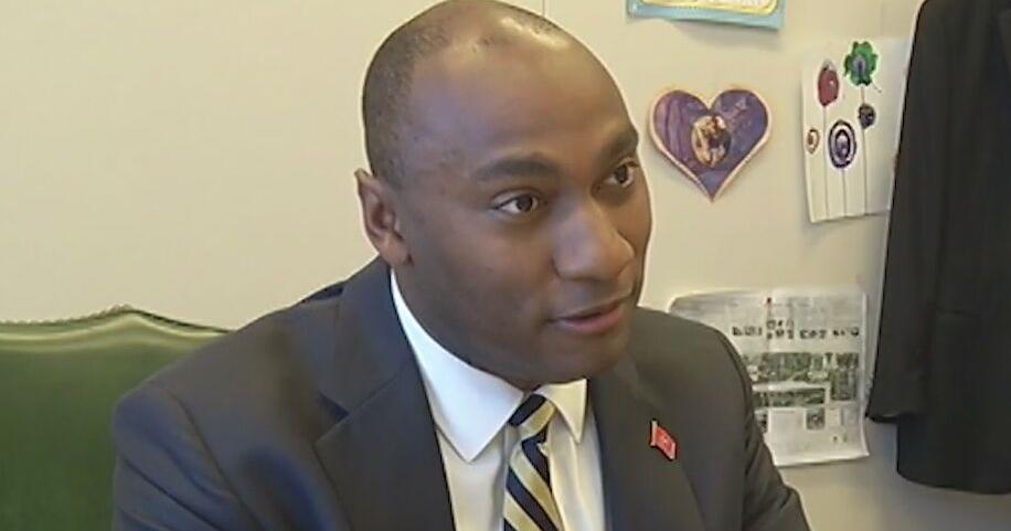 Mayor Lee Harris announces website that provides jobs for convicted ...