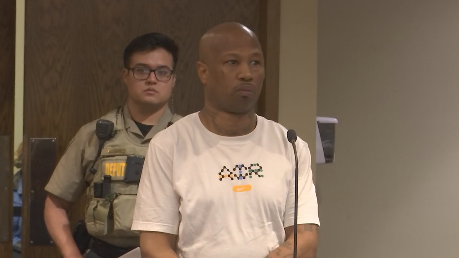 Hernandez Govan makes final report date before trial | News ...