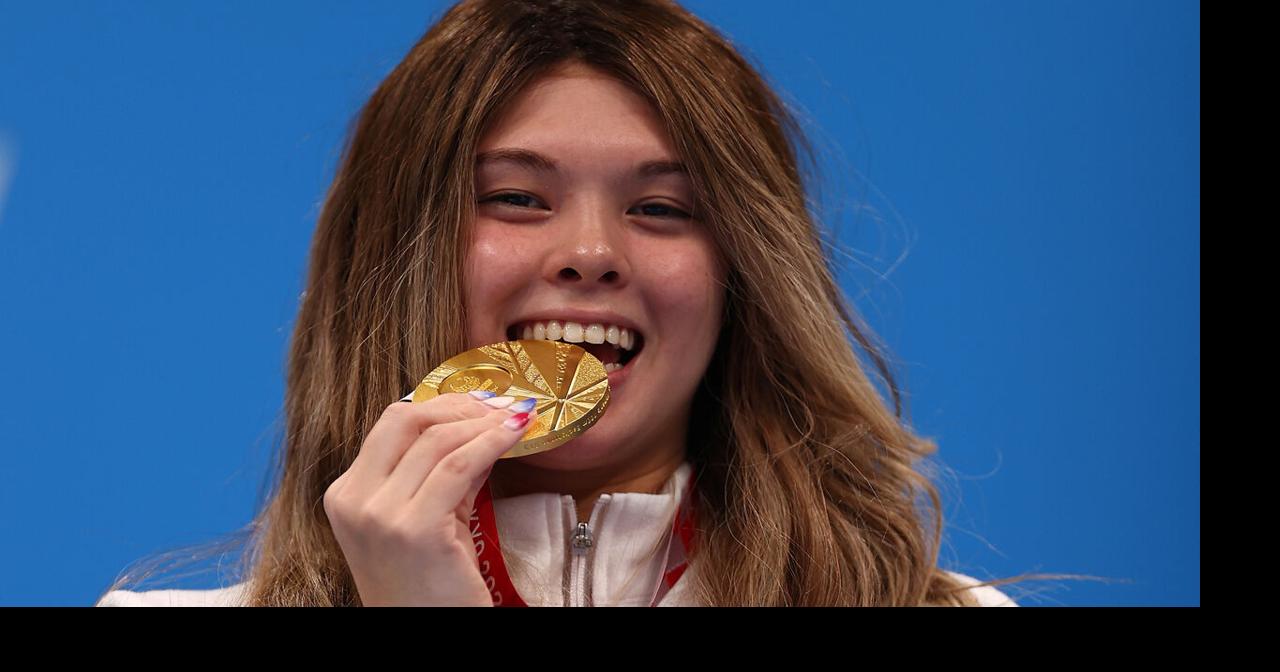 Photos: Swimmer Gia Pergolini wins Paralympic gold, breaks world record ...