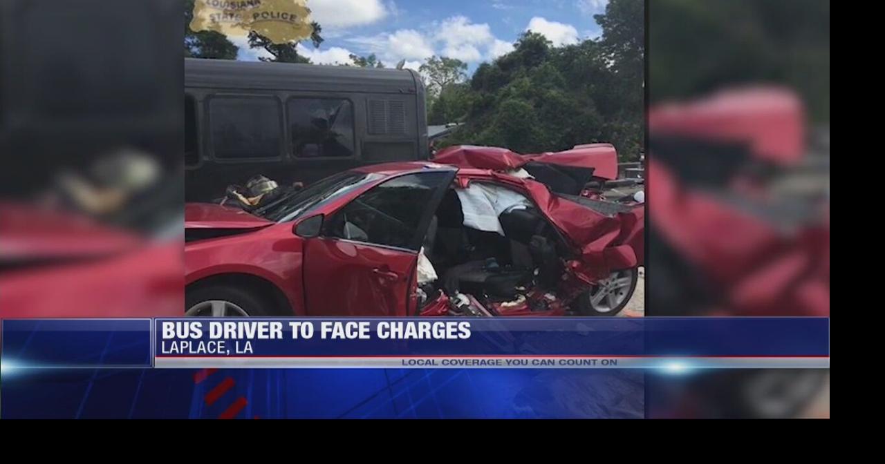 An unlicensed bus driver is being blamed for fatal crash | News ...