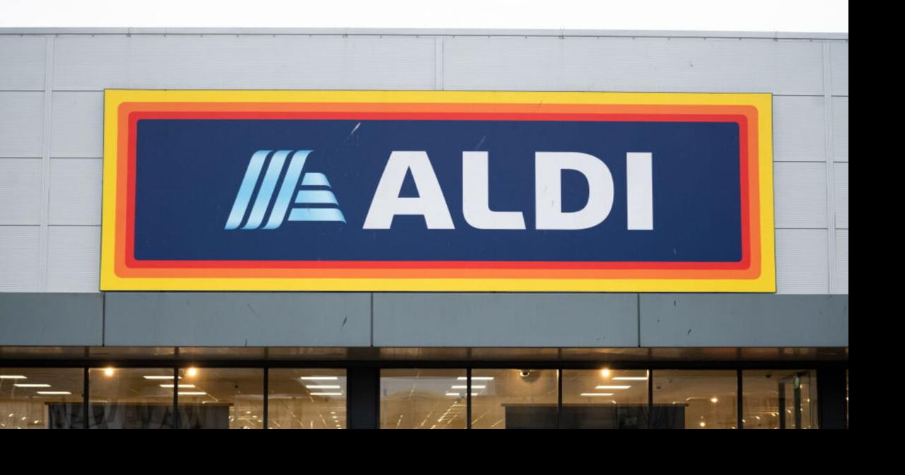 Man wearing mask shot with BB gun at Aldi store in Omaha | Trending ...
