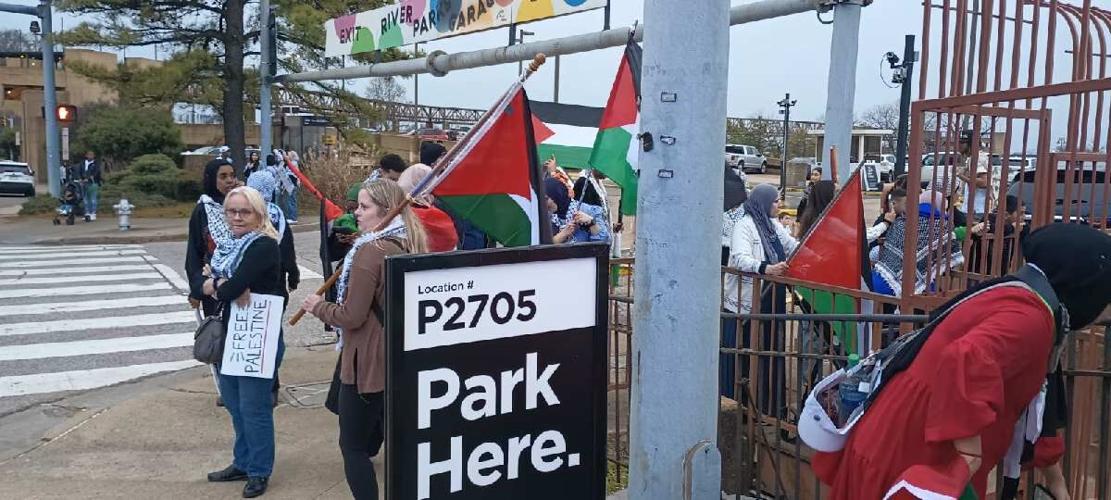 PHOTOS: I-40 bridge traffic stops for hours after pro-Palestinian march | | fox13memphis.com