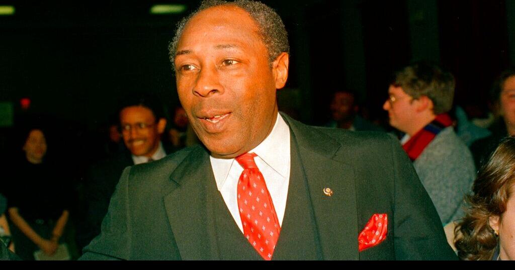 Joe Clark, principal who inspired movie ‘Lean on Me,’ dead at 82 ...