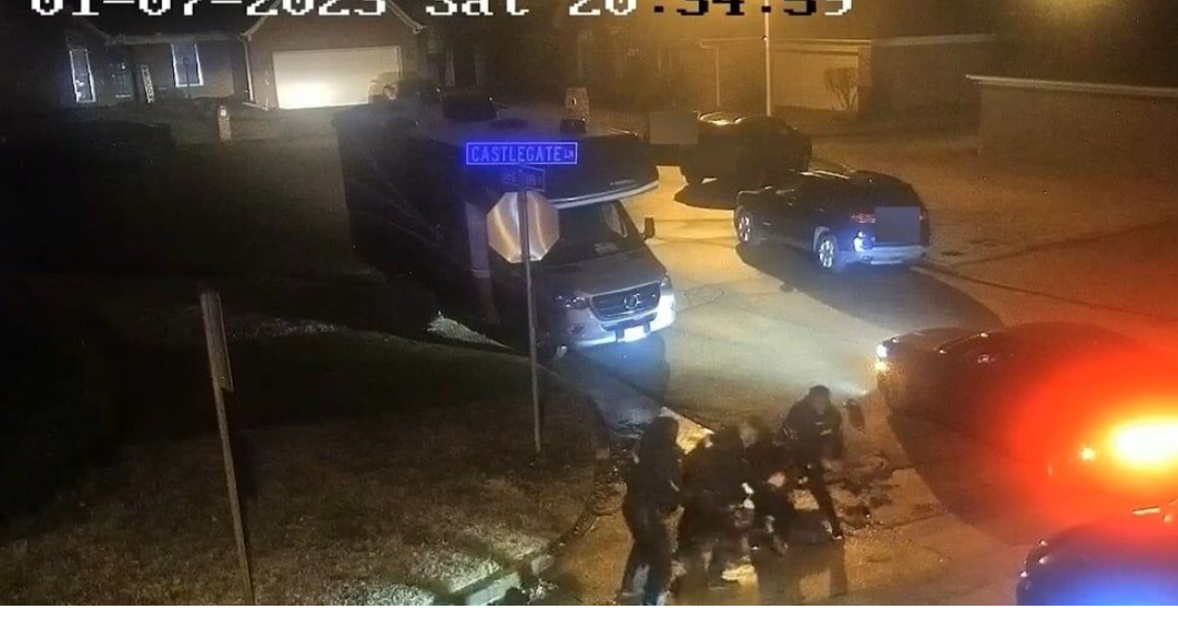 Fired Mpd Officers Charged In Tyre Nichols Death Appear In Court As