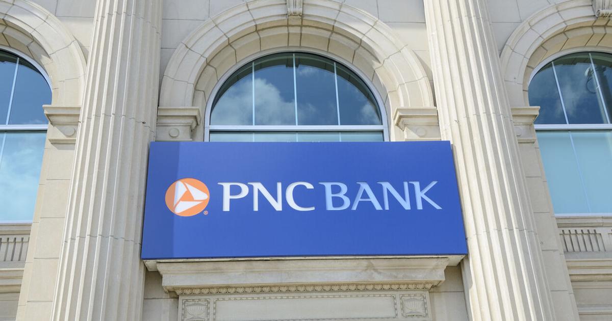 PNC Bank raising minimum hourly wage to $18 | Trending | fox13memphis.com PNC Bank raising minimum hourly wage to $18 | Trending | fox13memphis.com