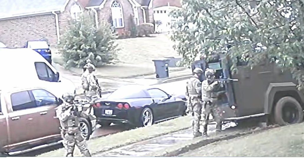 WATCH: FBI raided, seized cars, electronics, documents from a Bartlett ...