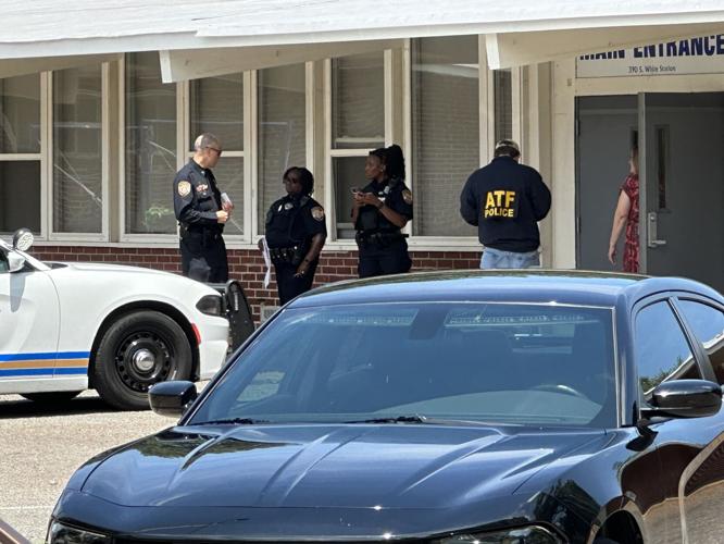 PHOTOS: Large police, ATF presence at Margolin Hebrew Academy/Feinstone ...