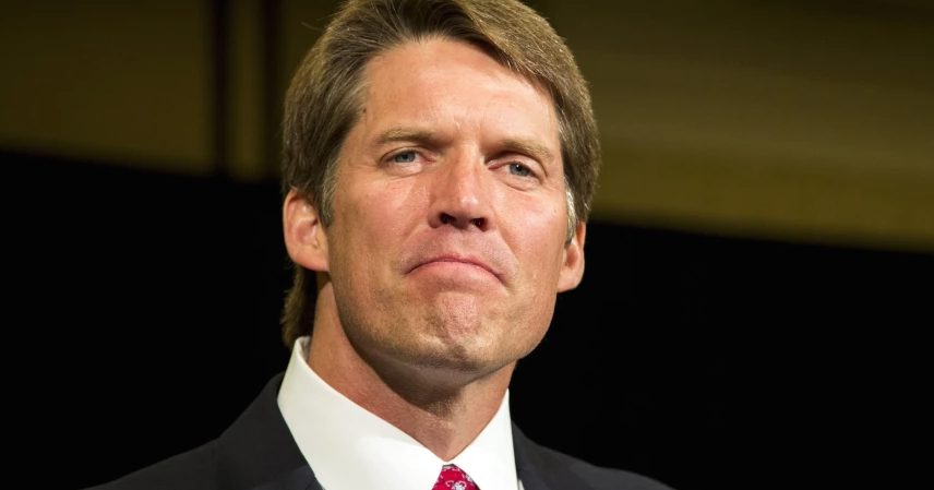 Republican Eric Hovde Seeks To Unseat Democrat Baldwin In Wisconsin ...