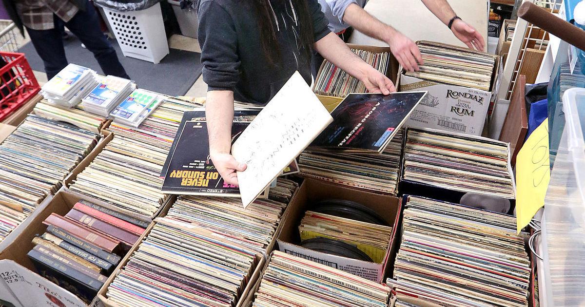 Collection of 21,000 Vinyl Records Donated to Thrift Stores | News ...