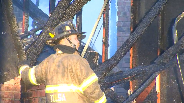 Photos: Multiple homes burn near 81st and Delaware in Tulsa | | fox23.com