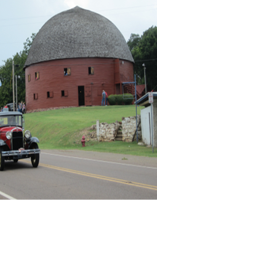 Iconic Round Barn off Route 66 getting major facelift | | fox23.com
