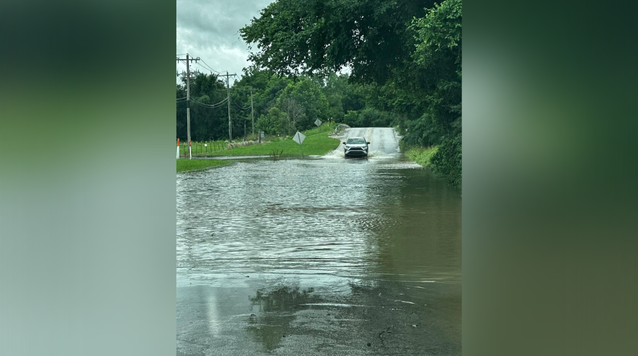 Both directions of 33rd West Avenue shut down due to flooding in Jenks ...