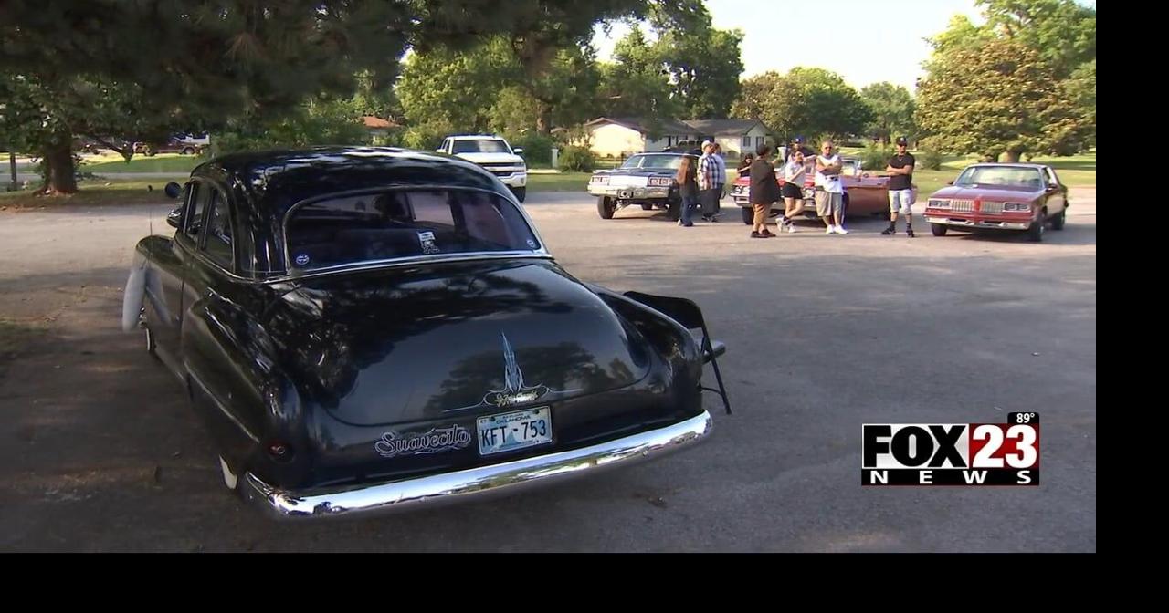 Tulsa man surprises dad who has Parkinson's with special Father's Day ...