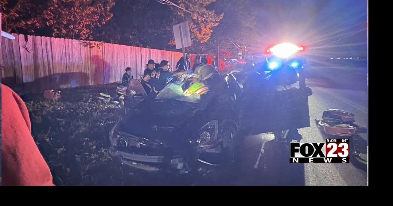 Tulsa Police: Several hospitalized following crash where car hit horse ...