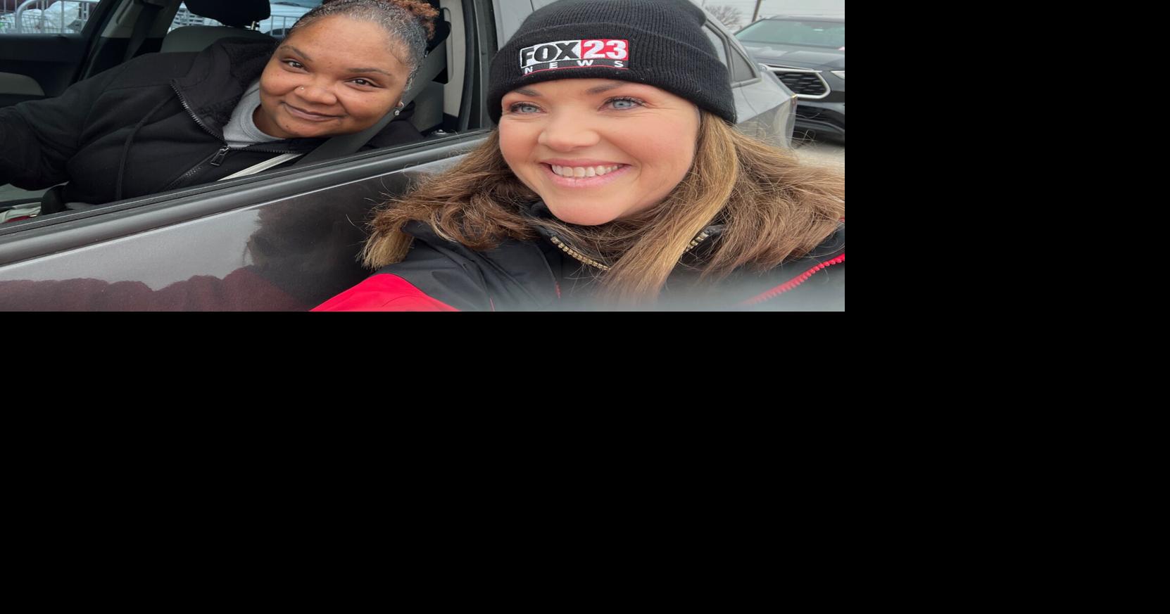 Photos: Salvation Army distributes Angel Tree gifts to recipients ...