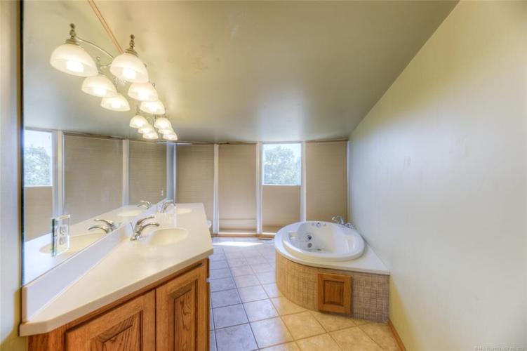 Photos: Peek inside the ...Jetsons... home just listed in Tulsa ...
