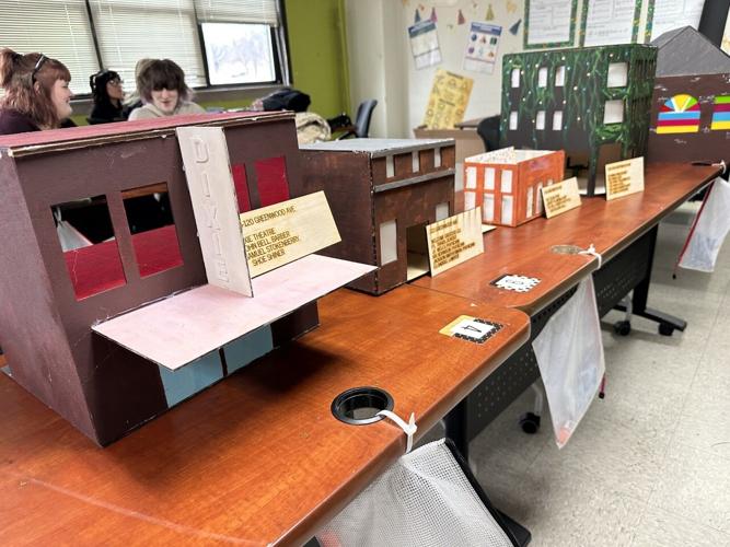 Tulsa students make scaled down Black Wall Street | | fox23.com