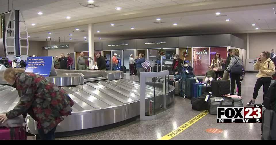 Former Tulsa TSA employee charged for bomb hoax at airport | Local ...