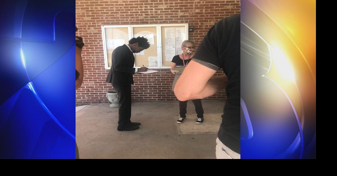 Black Wall Street Gallery owner, Dr. Ricco Wright, announces candidacy ...