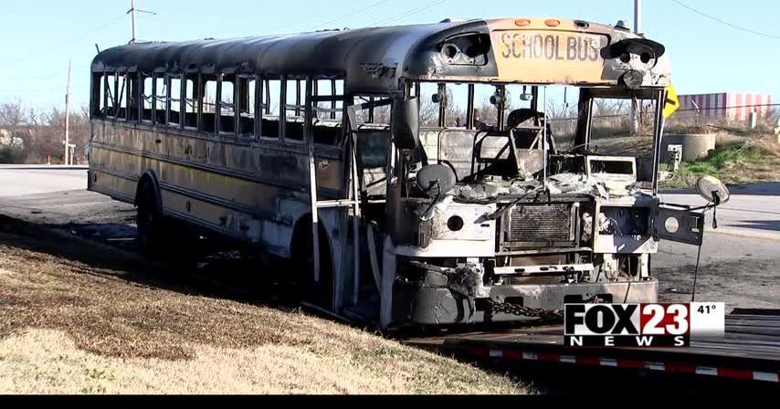 VIDEO: School bus that caught fire ran on compressed natural gas ...