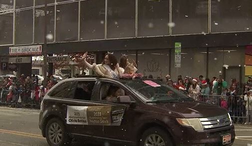 Photos: Tulsa Christmas Parade | | fox23.com