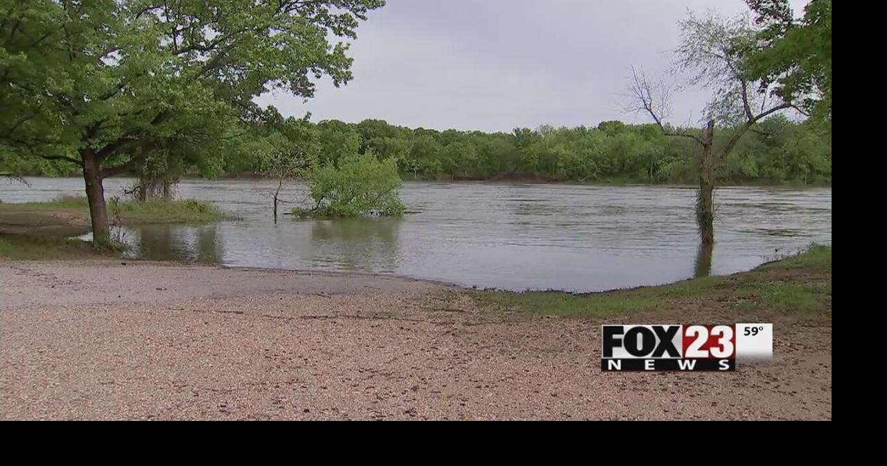 New Chouteau Bend owners plan for flooding | News | fox23.com