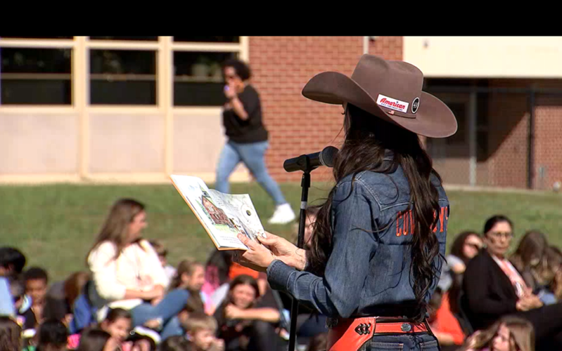 OSU's beloved horse Bullet and the Spirit Riders visit Broken Arrow ...