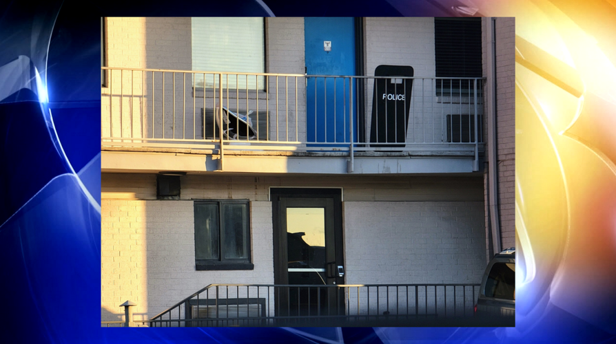 Tulsa Police arrest man accused of holding girlfriend, kids hostage in ... Tulsa Police arrest man accused of holding girlfriend, kids hostage in ...