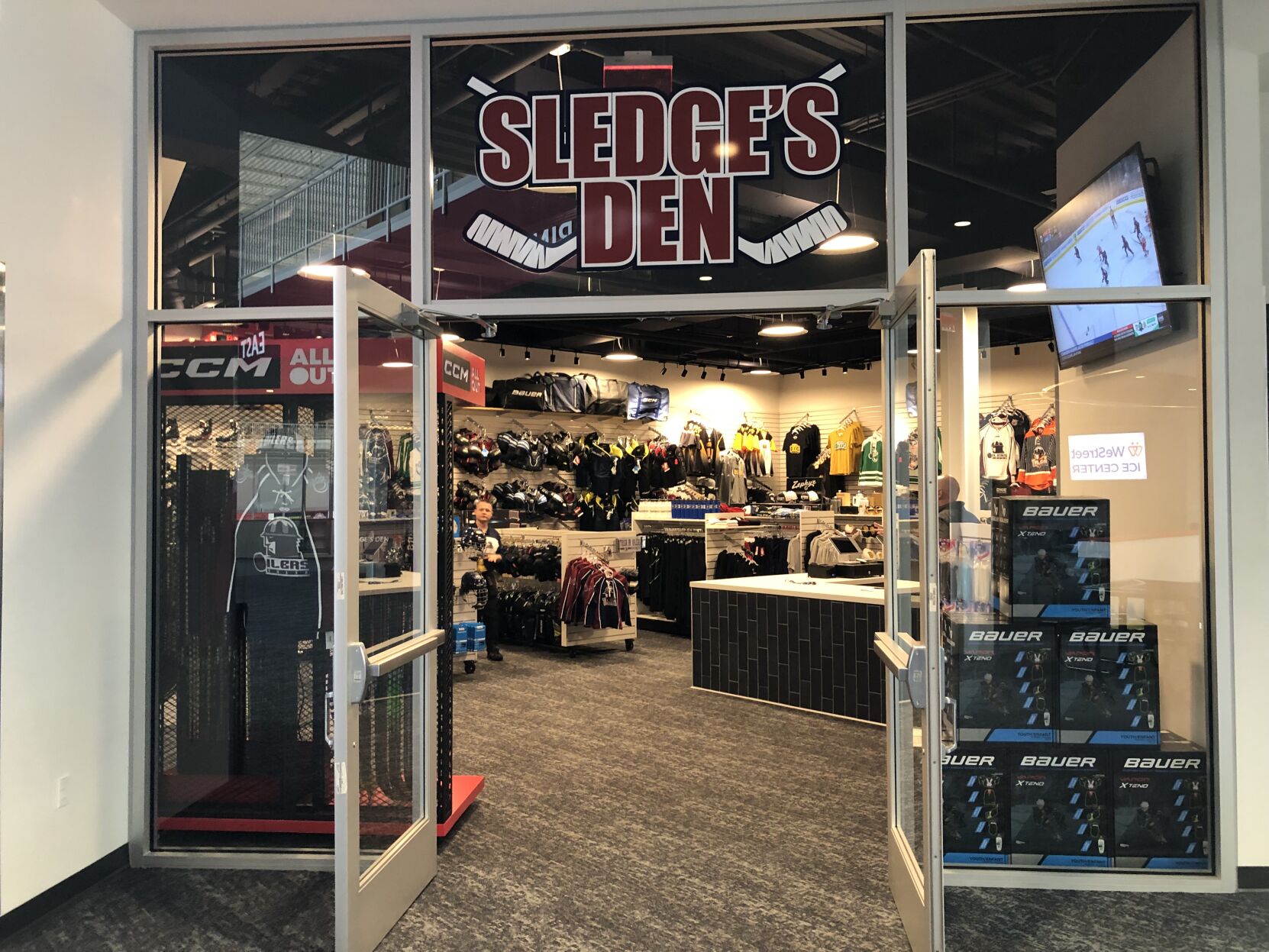 Tulsa Oilers owner brings new ice center at the site of the former Macy ...