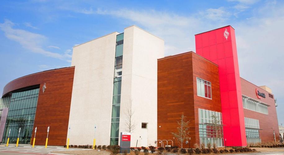 Photos: Saint Francis Warren Clinic opens in Owasso | | fox23.com