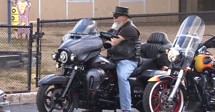 Tulsa biker organizations, ABATE of Tulsa and B.A.C.A., collect toys ...