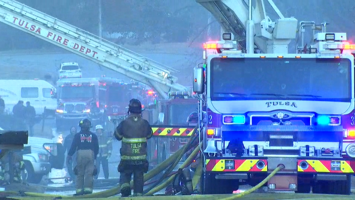 Photos: Multiple homes burn near 81st and Delaware in Tulsa | | fox23.com