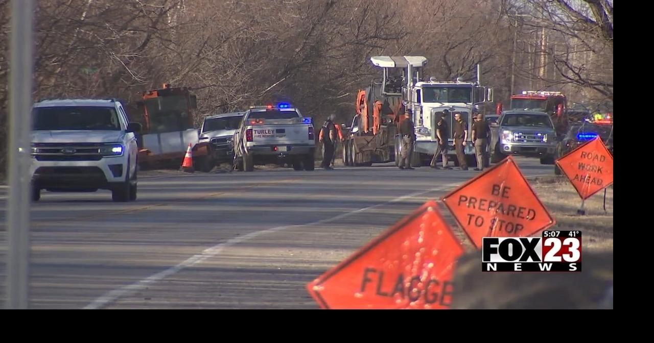 3 taken to hospital after crash on Peoria near east 78th Street North ...