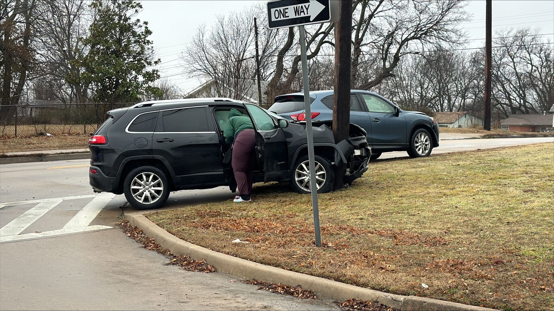 More than 200 PSO customer outages reported after crash in north Tulsa ...