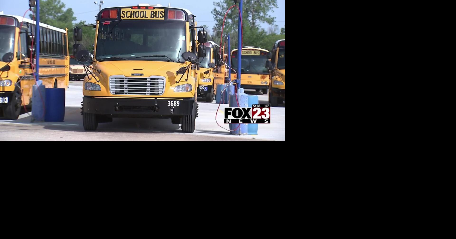 TPS host job fair, hopes to attract new bus drivers | Local & State ...