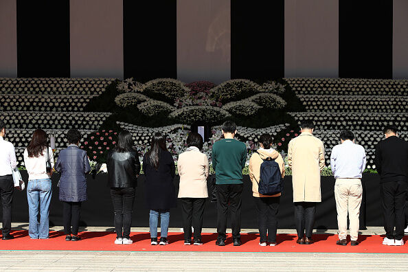 Photos: South Korea mourns, seeks answers in Halloween crowd deaths ...