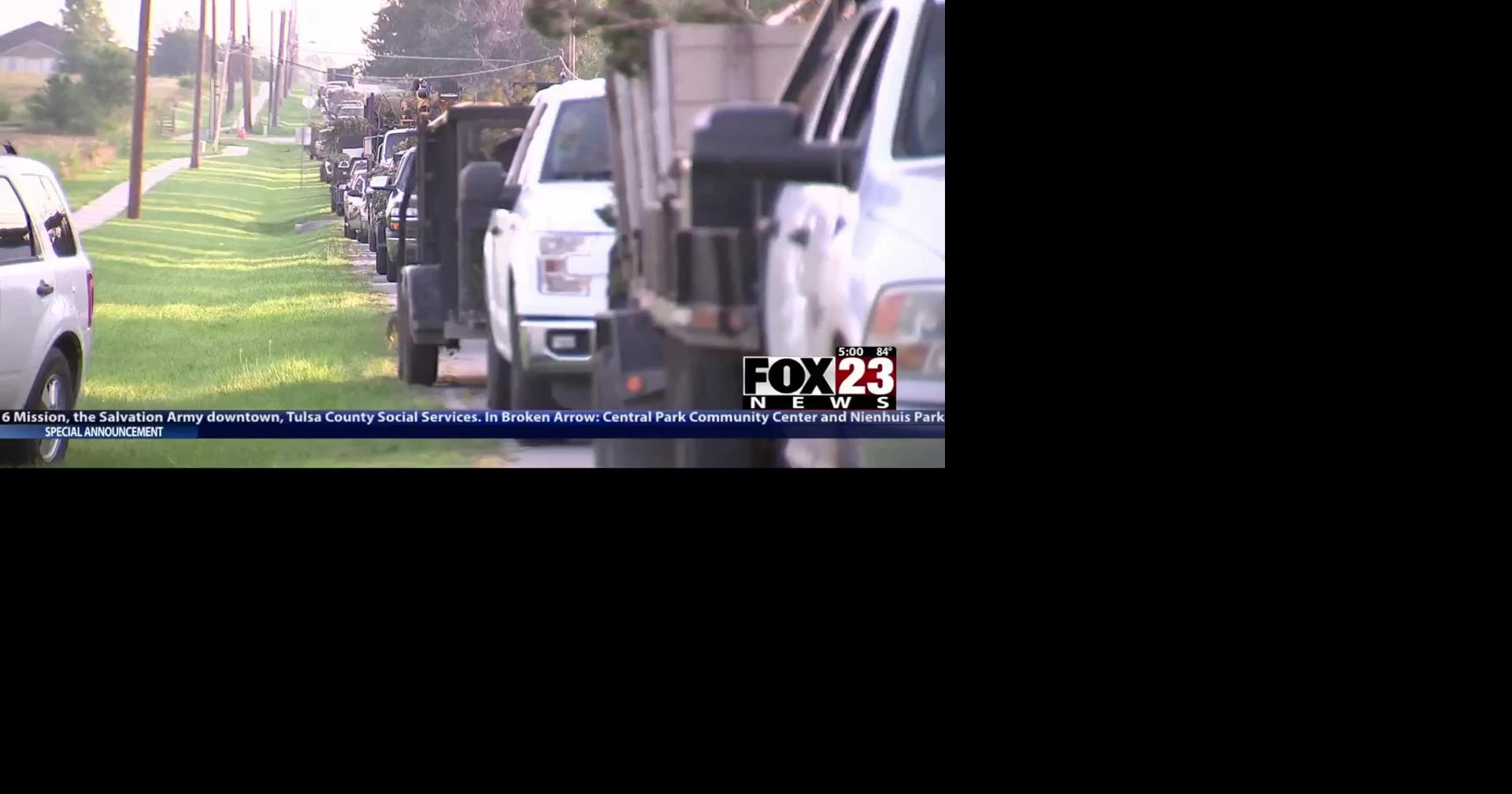 Tulsans wait hours to dump storm debris, trees | Local & State | fox23.com