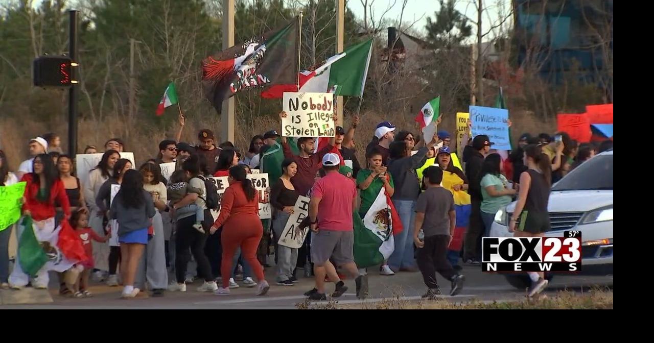People gather on Riverside to protest immigration rights | News | fox23.com