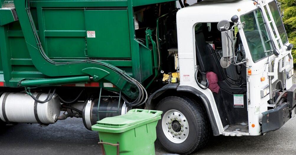 Decomposed body falls out of trash bin during garbage truck pickup in ...